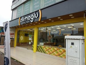 Alimoğlu Baklava (Öğretmen Rasime Şeyhoğlu Sok., No:41A, Karabağlar, İzmir), pasta, şekerleme ve tatlı  İzmir'den