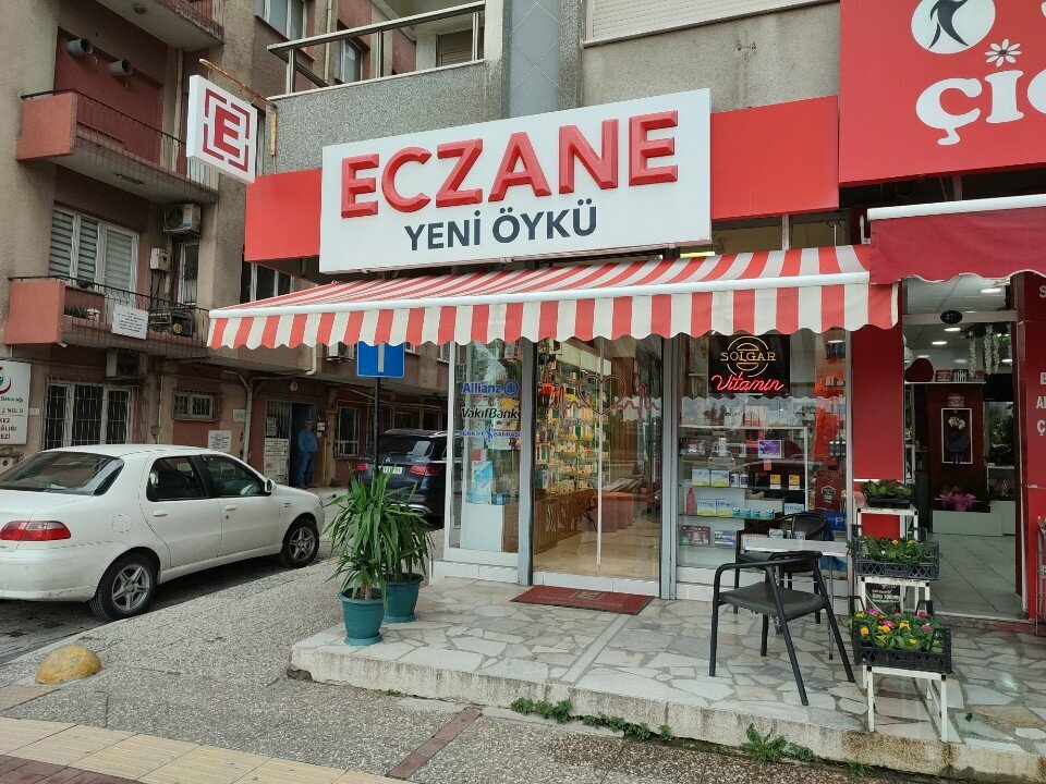 Eczaneler Yeni Öykü Eczanesi, İzmir, foto