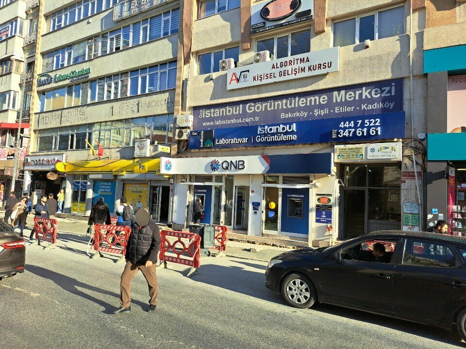ATM'ler Qnb Finansbank, İstanbul, foto