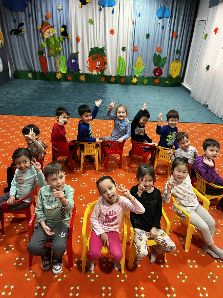 Anaokulları Hello Kids Not State Educational Institution, Taşkent, foto