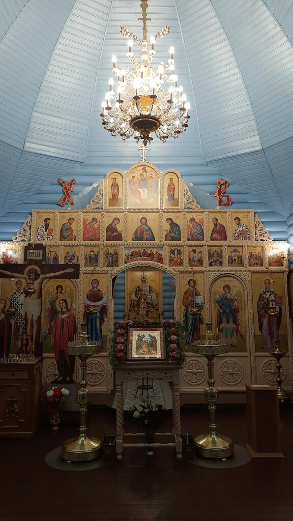 Ortodoks kiliseleri Prikhod V chest Pokrova Presvyatoy Bogoroditsy, Sverdlovskaya oblastı, foto