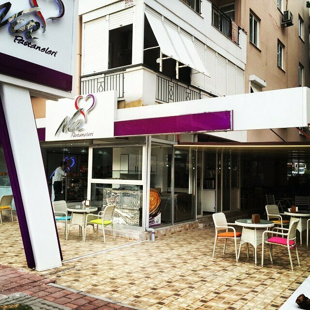 Mobilya mağazaları Bravocassa, Kaş, foto