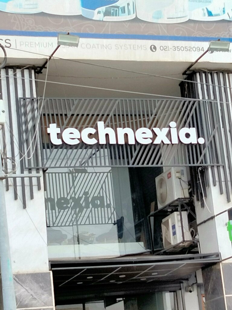 Emlak ofisi Technexia, Karaçi, foto