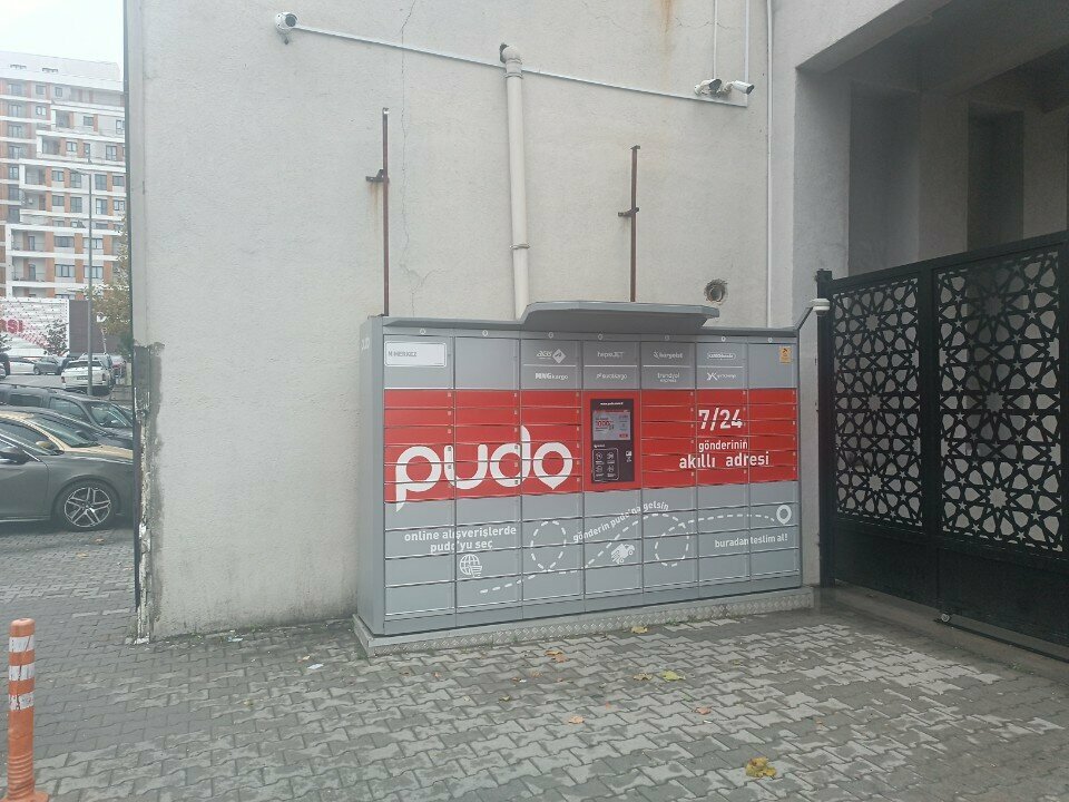 Teslimat noktası Pudo, İstanbul, foto