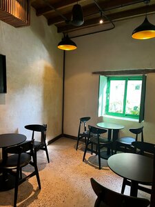Out of Line (الربوة No:DADA7100, Al Jadidah District, Al Ula), kafe