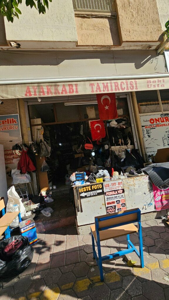 Ayakkabı tamiri Ayakkabı Tamircisi Baki Usta, Adana, foto