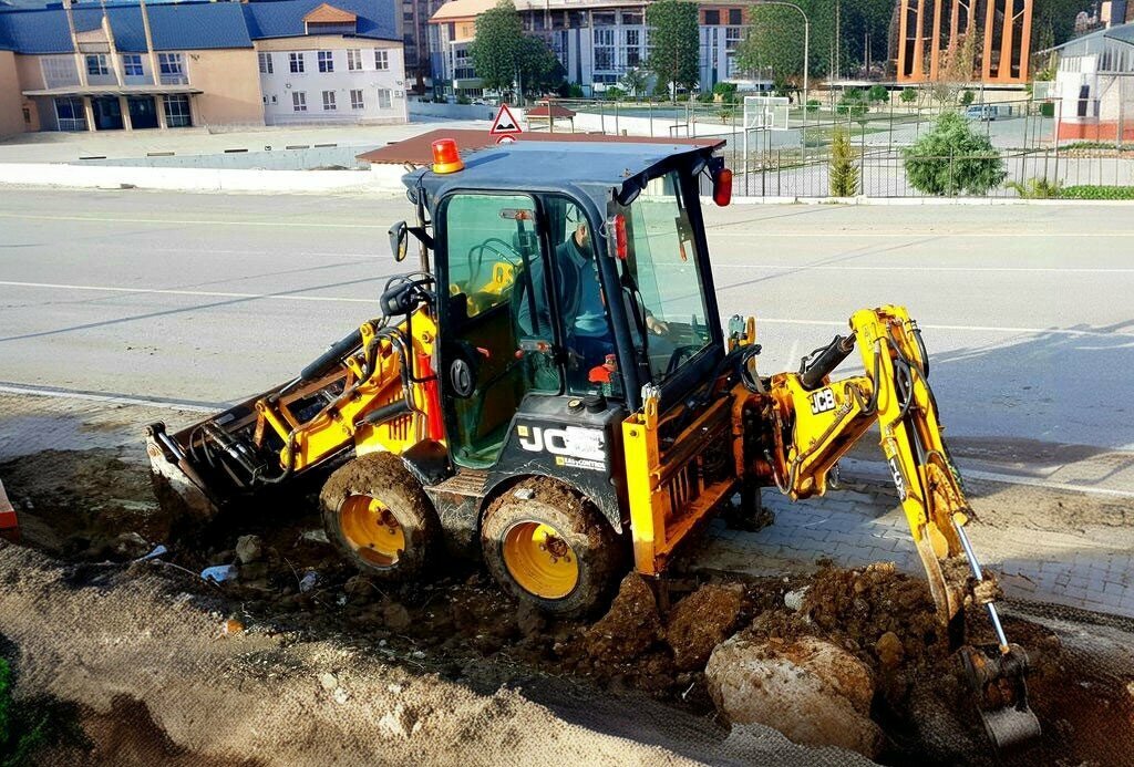 Sürücü kursları Merkez İş Makinaları & Sürücü Kursu, Aliağa, foto
