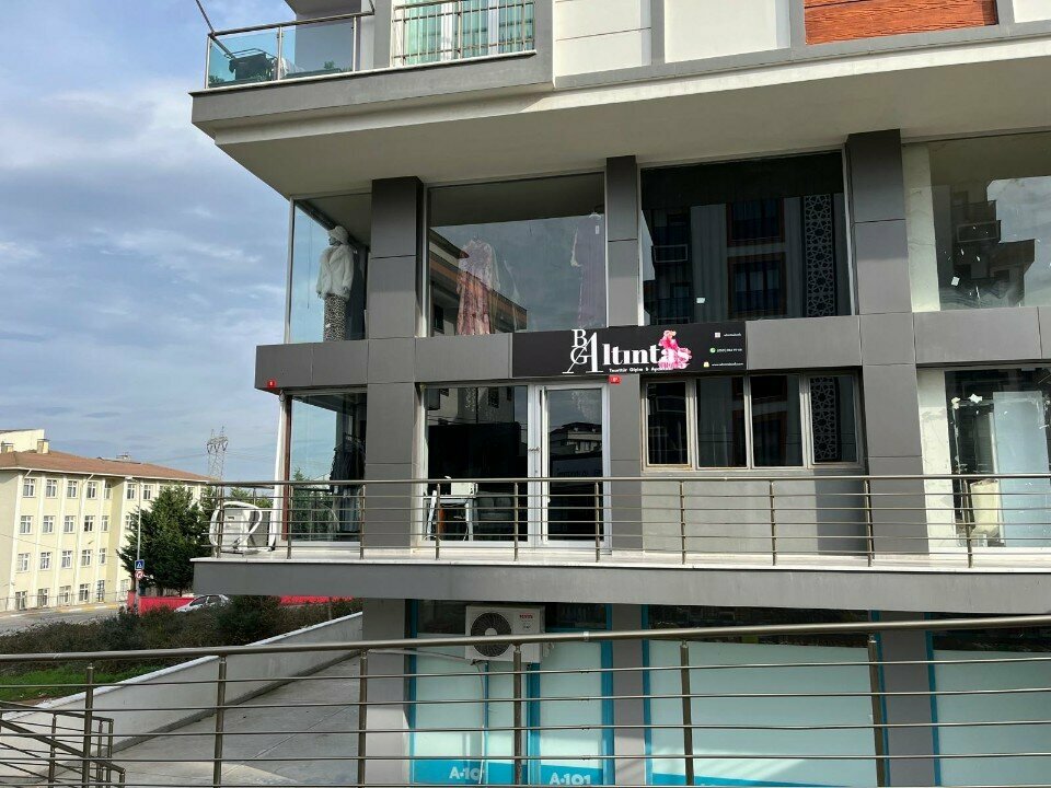 Giyim mağazası Bg Altıntaş, İstanbul, foto