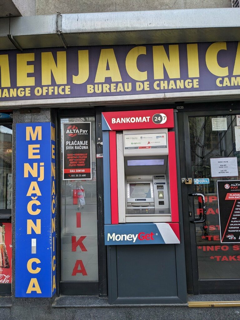 ATM'ler Moneyget, Belgrad, foto