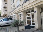 Kreme Protiv Bora Antilia (Kulina Bana Street No:8), kahve dükkanları  Belgrad'dan