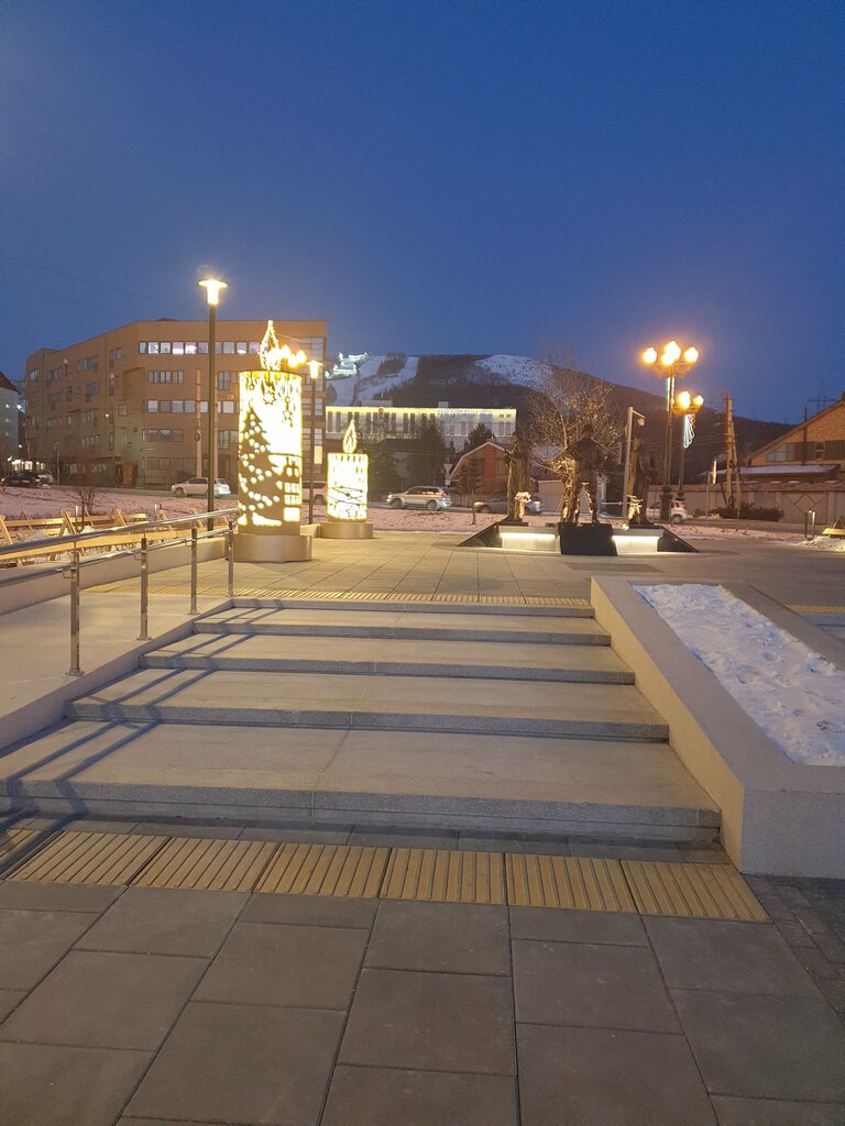 Kültür ve eğlence parkları сквер Защитников Отечества, Sakhalinsk, foto