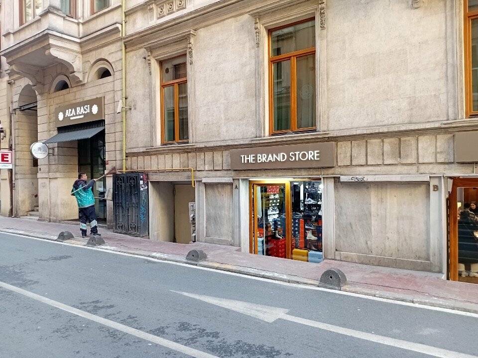 Ayakkabı mağazaları The Brand Store, İstanbul, foto