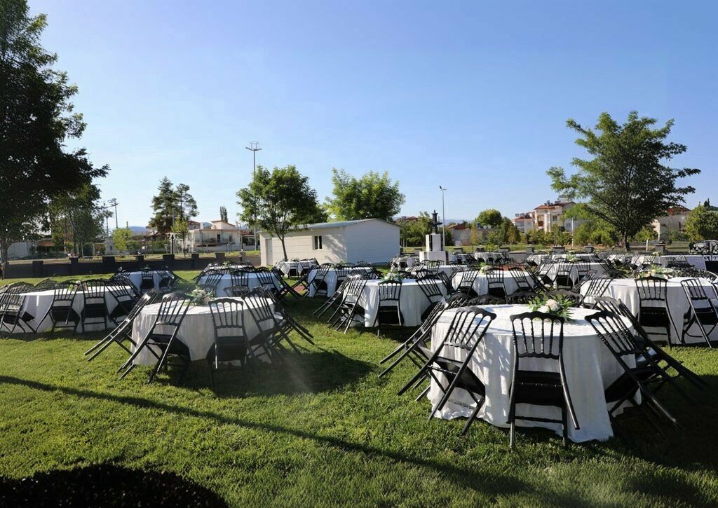 Kültür ve eğlence parkları Şehit Er Adem Yörük Parkı, Korkuteli, foto