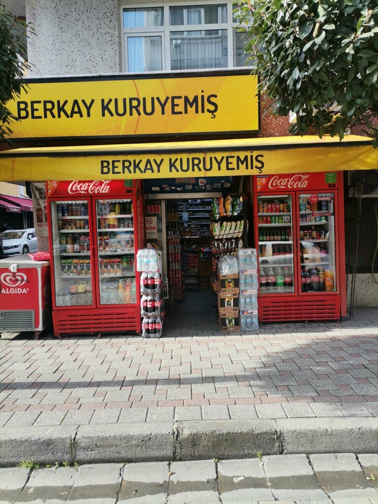 Kuruyemiş, atıştırmalık, kuru meyve Berkay Kuruyemiş, İstanbul, foto