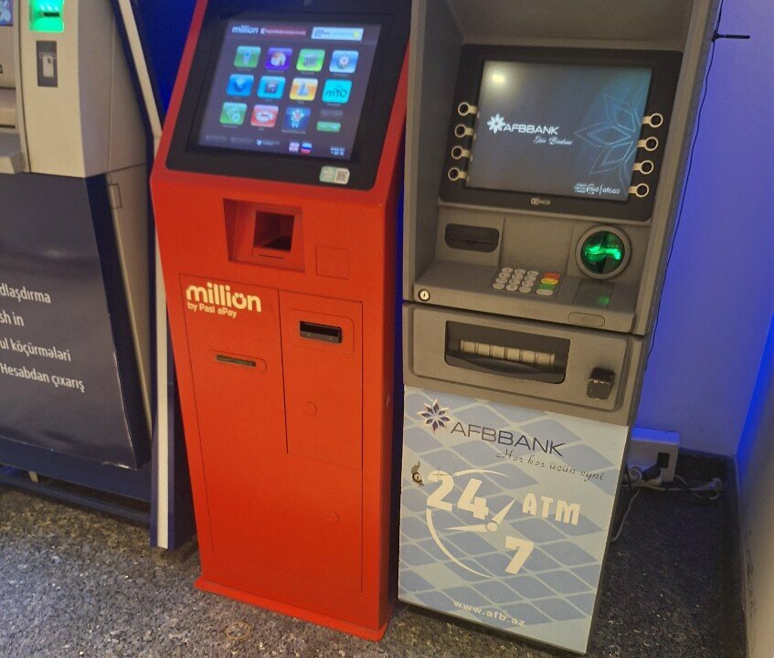 ATM'ler Afb, Bakü, foto