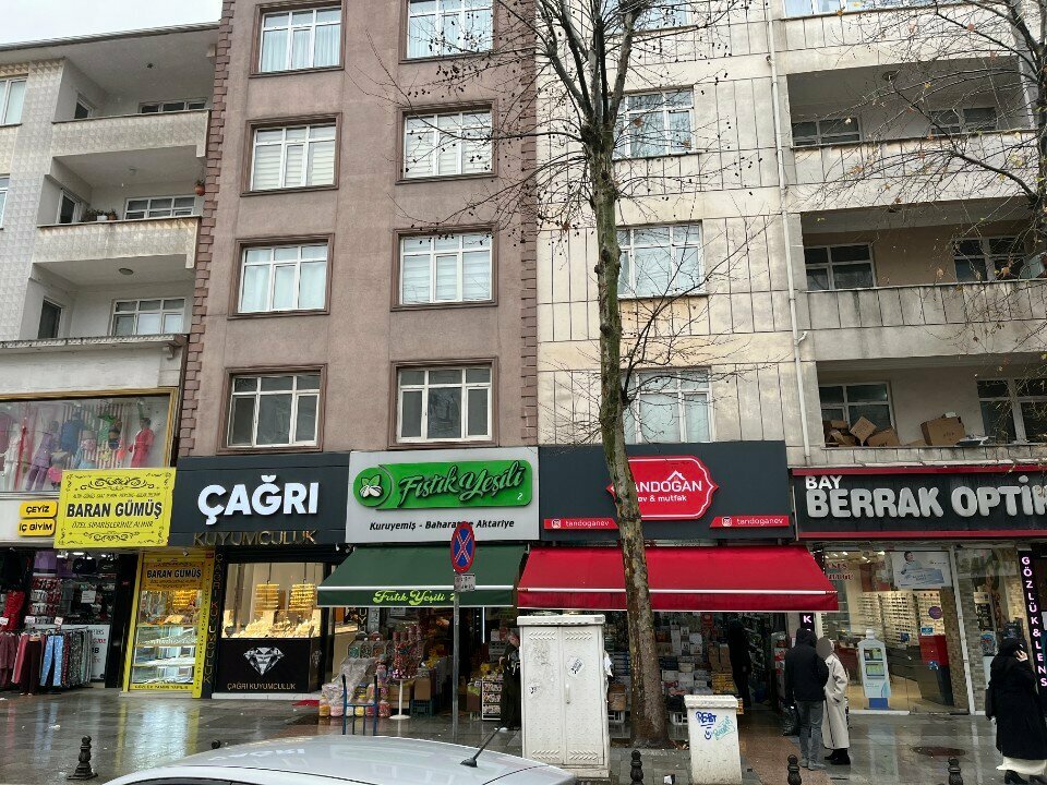 Besin takviyesi, aktariye Fıstık Yeşili 2, İstanbul, foto