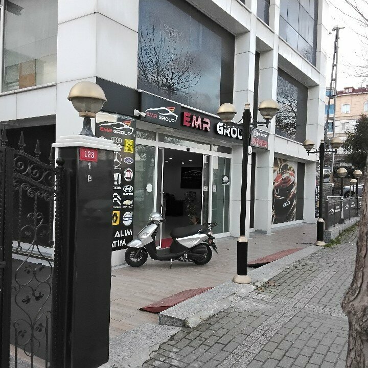 Otomobil satış galerileri Emr Group, İstanbul, foto