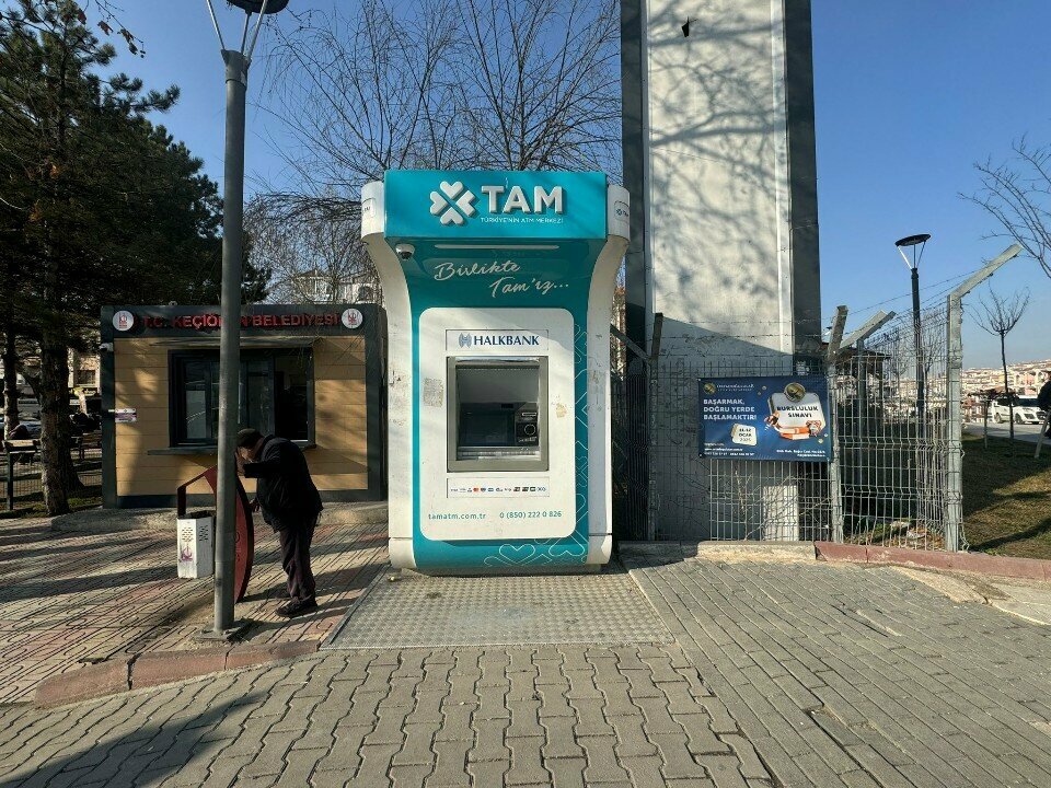 ATM'ler Halkbank ATM, Ankara, foto
