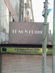 Hm Studio (No:B12, Gulberg Town, Block 16), profesyonel fotoğraf stüdyosu  Karaçi'den