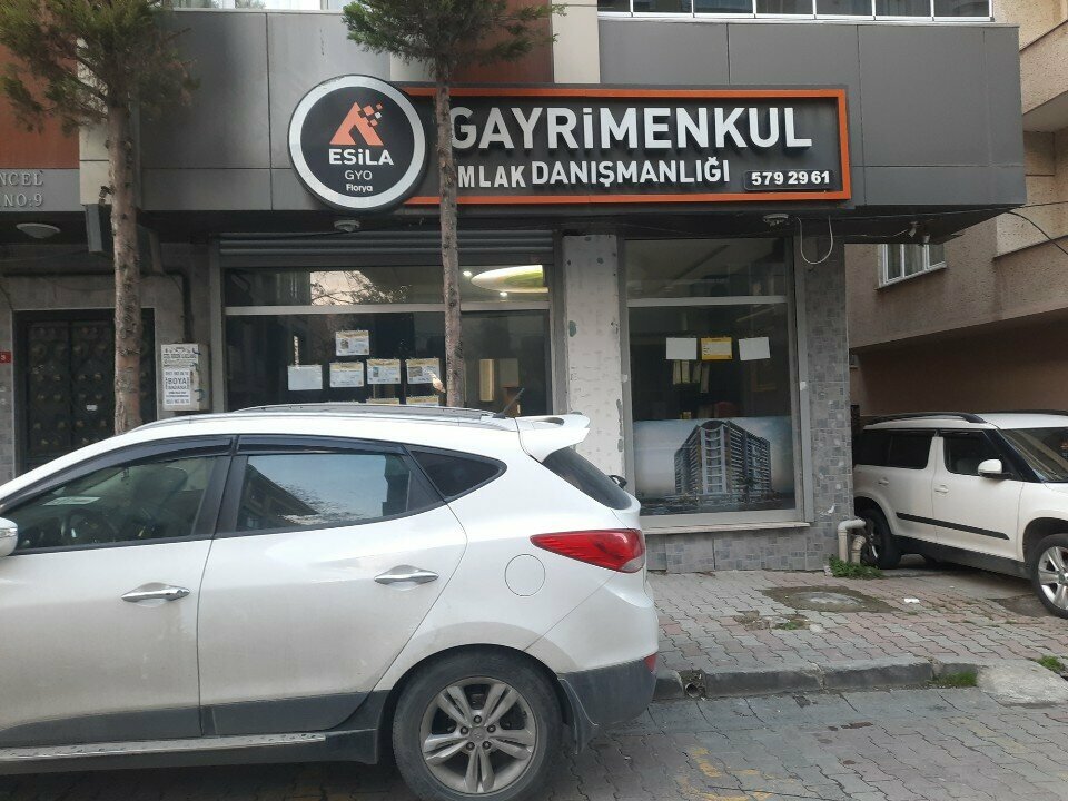 Emlak ofisi Oby İnşaat, İstanbul, foto
