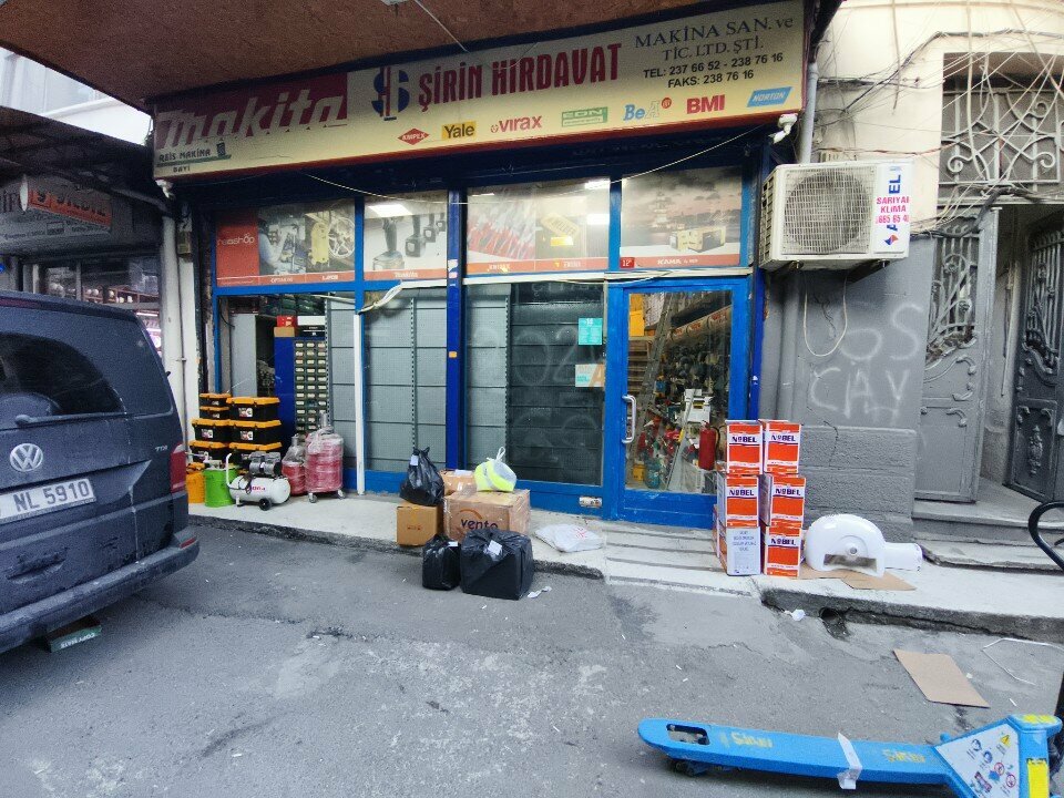 Yapı mağazası Şirin Hırdavat, İstanbul, foto