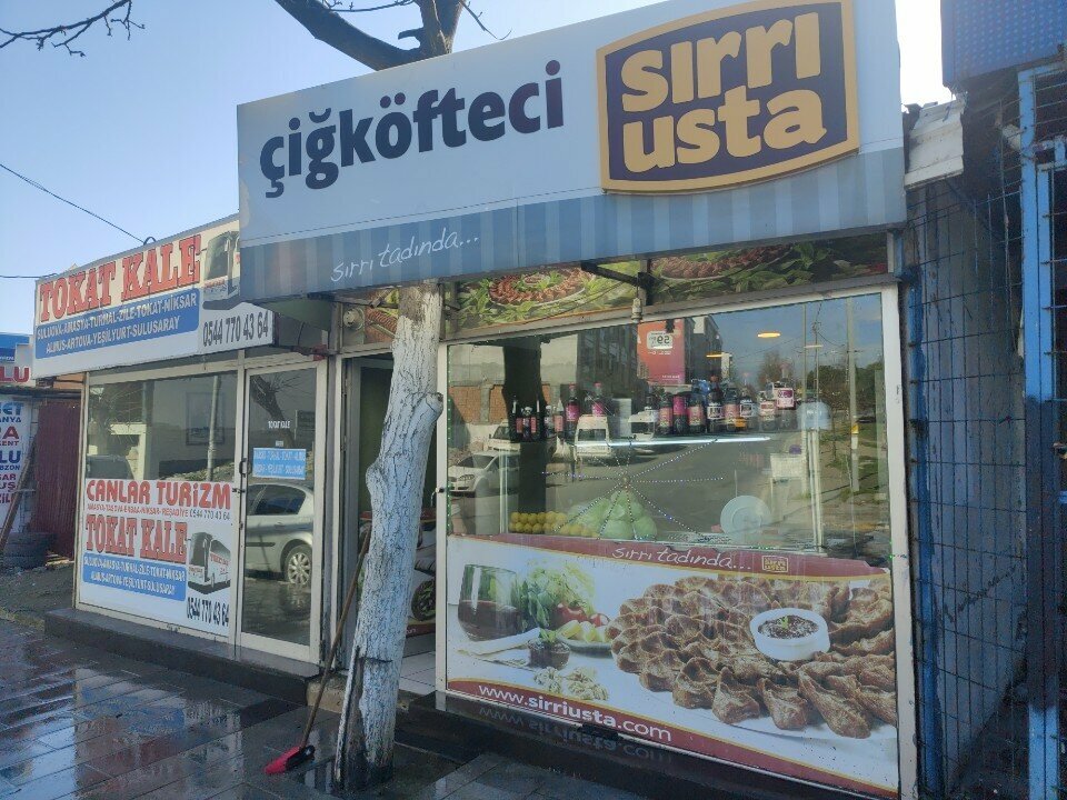 Fast food Çiğ Köfteci Sırrı Usta, İstanbul, foto