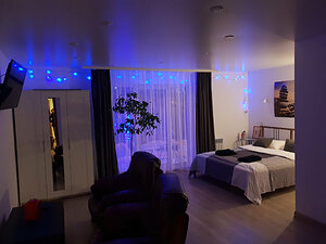 Alex (2-ya liniya No:6, Peterhof), otel  Peterhof'tan