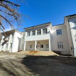 Детская музыкальная школа имени Резо Чачхалия (проспект Свободы No:74), müzik okulları ve konservatuarlar  Tkvarçeli'den