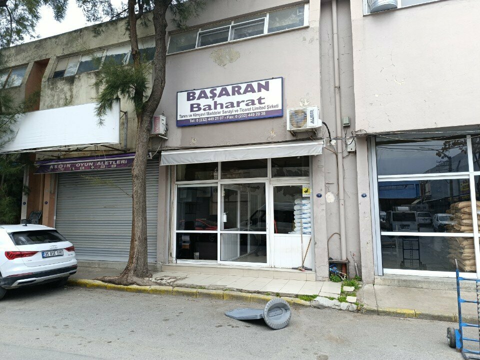 Gıda malzemeleri ve baharatlar Başaran Baharat, İzmir, foto