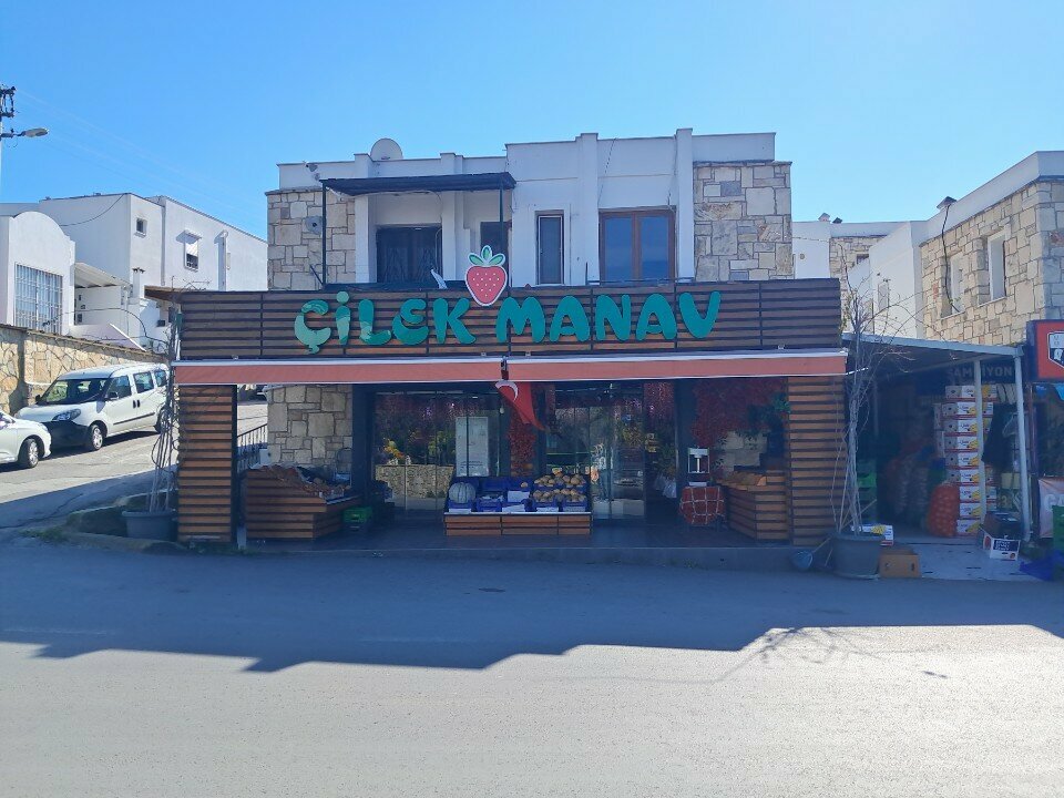 Manavlar Çilek Manav, Bodrum, foto