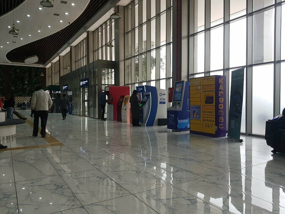 ATM'ler Vtb Bank ATM Dəmiryolu Vağzali, Bakü, foto