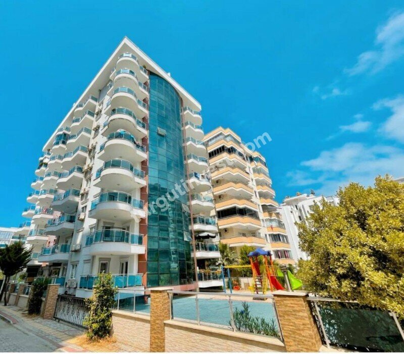 Emlak ofisi Alanya Turgut Real Estate & Rent a Car, Alanya, foto