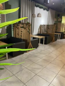 Евразия (ulitsa imeni Sinyavina No:66, rabochiy posyolok Krasnyye Baki), kafe  Nijegorodskaya oblastından
