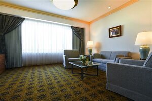 The Westin Osaka (Takarazuka Main Line, Osaka-Umeda Station, 1-8-8), otel  Osaka'dan