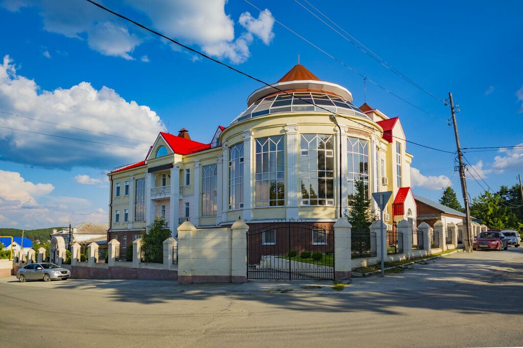 Otel Smirnov, Sysert, foto