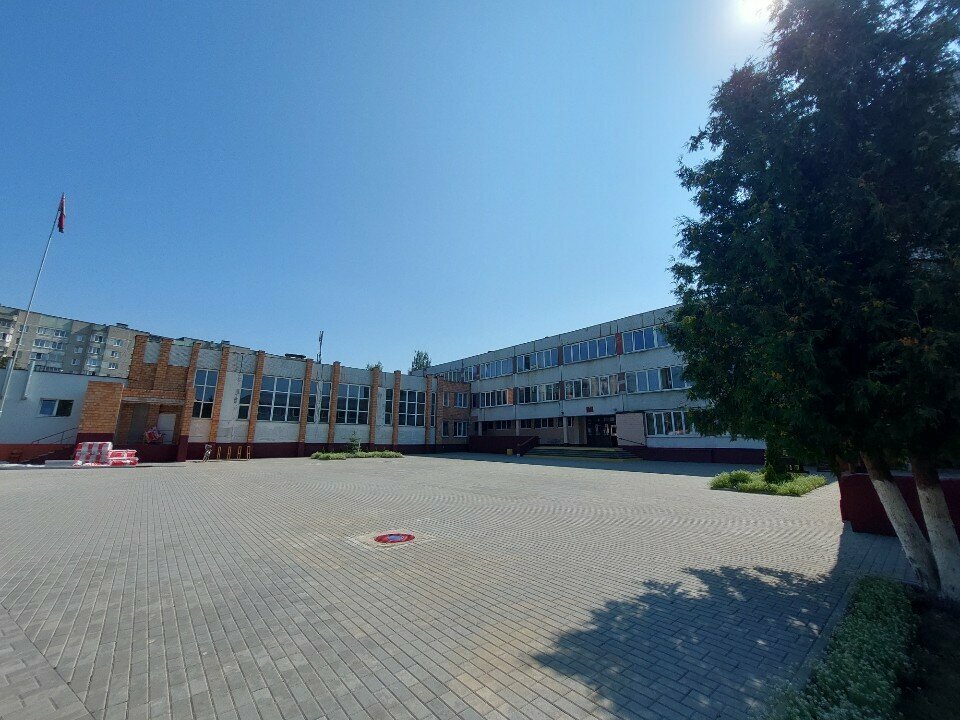 Ortaokul Srednyaya shkola № 28 Guo, Brest, foto