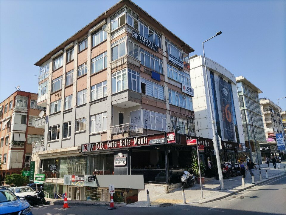 Hukuk büroları AV. Tarkan Şahintaş, İstanbul, foto