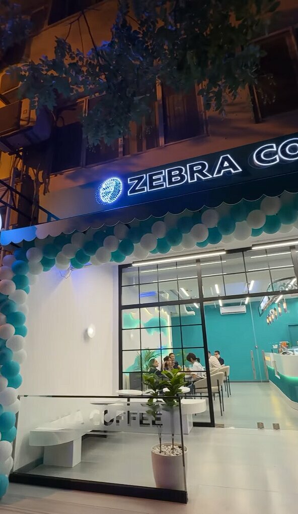 Al götür kahve Zebra Coffee, Bakü, foto