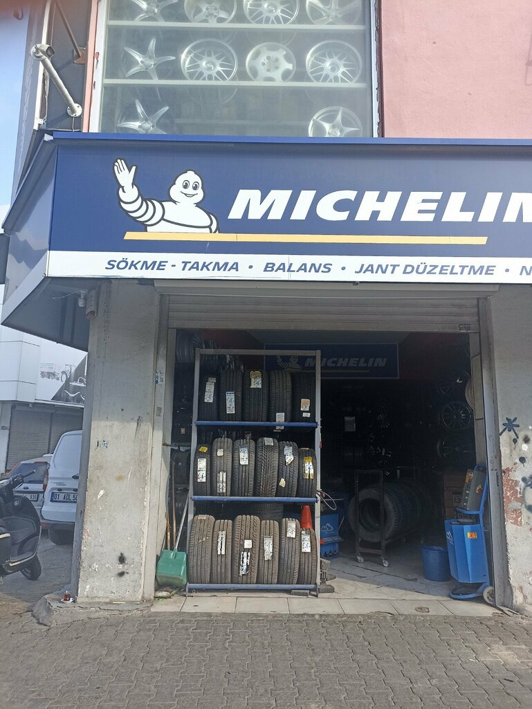Jant ve lastikçiler Michelin - Nebi Özçelik, Adana, foto