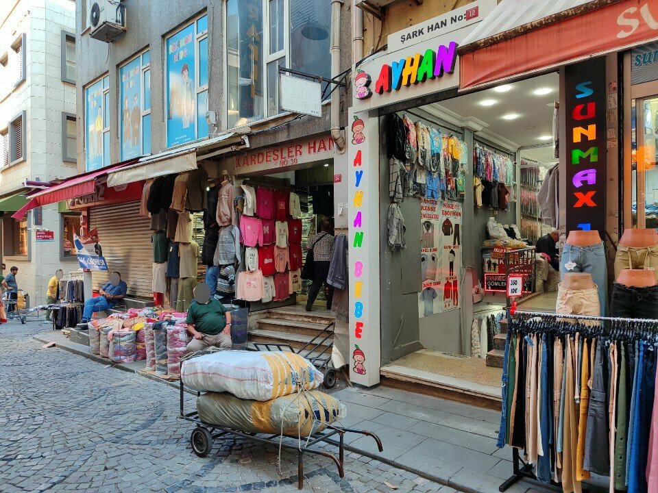 Çocuk mağazaları Ayhan Bebe, İstanbul, foto