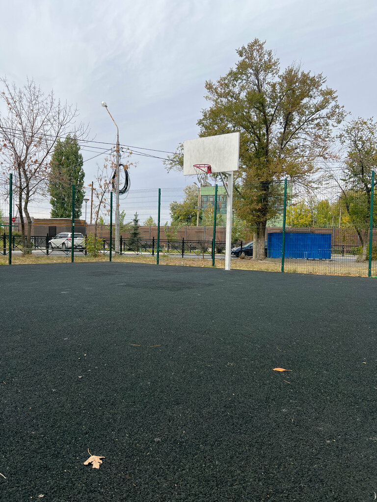 Spor alanı Баскетбольная площадка, Astrahan, foto