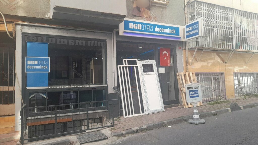 Pencere üretim, satış ve montaj firmaları Reform Ticaret - Egepen Deceuninck, İstanbul, foto