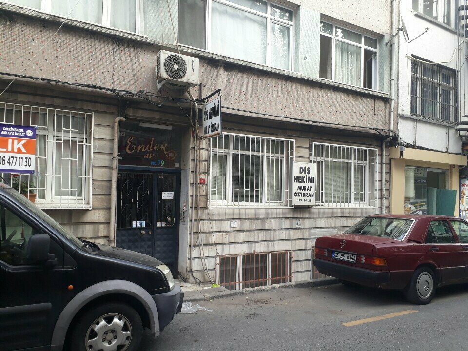 Özel ağız ve diş sağlığı klinikleri ve muayenehaneleri Diş Hekimi Sami Murat Özturan, İstanbul, foto