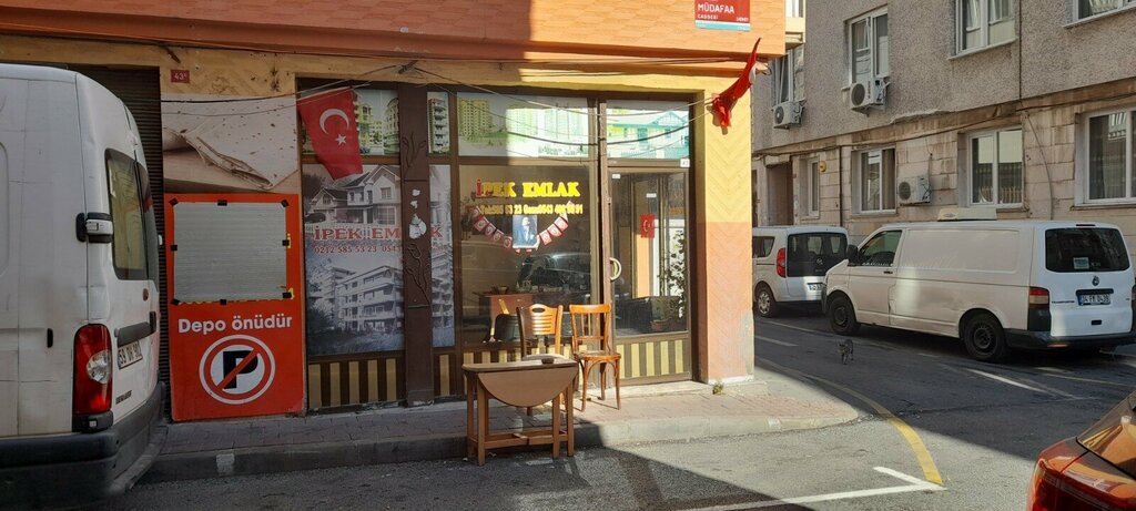 Emlak ofisi İpek Emlak, İstanbul, foto