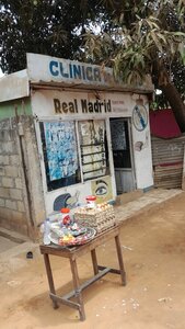 Clínica de unhas (Luanda Province, Municipality of Kilamba Kiaxi, Sapú), güzellik salonu  Loanda'dan