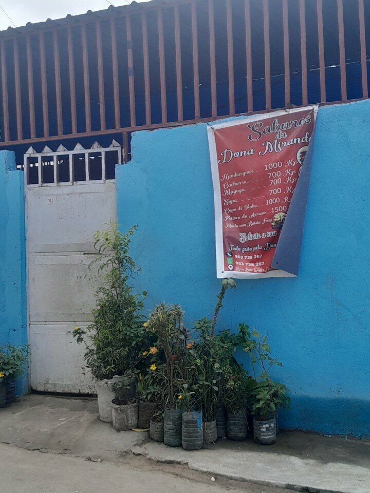 Kafe Sabores da dona Miranda, Loanda, foto