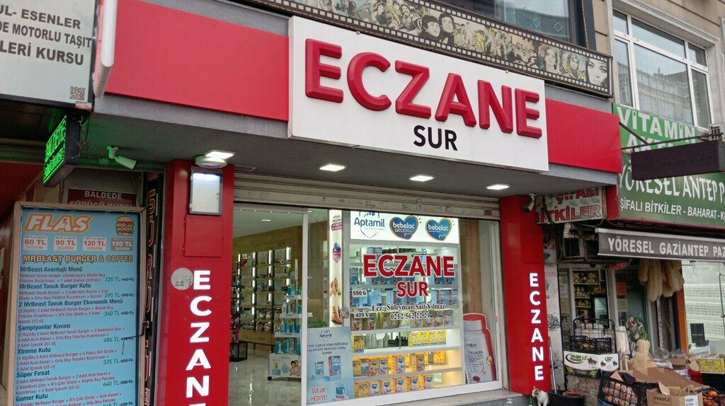 Eczaneler Sur Eczanesi, İstanbul, foto