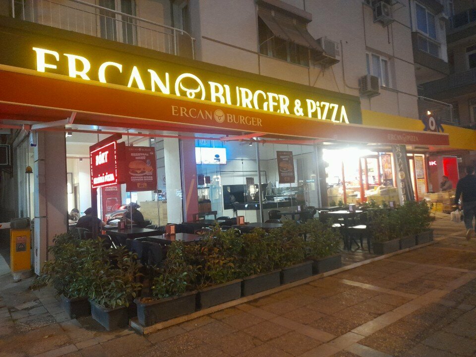 Fast food Miss Crispy Chicken, İzmir, foto