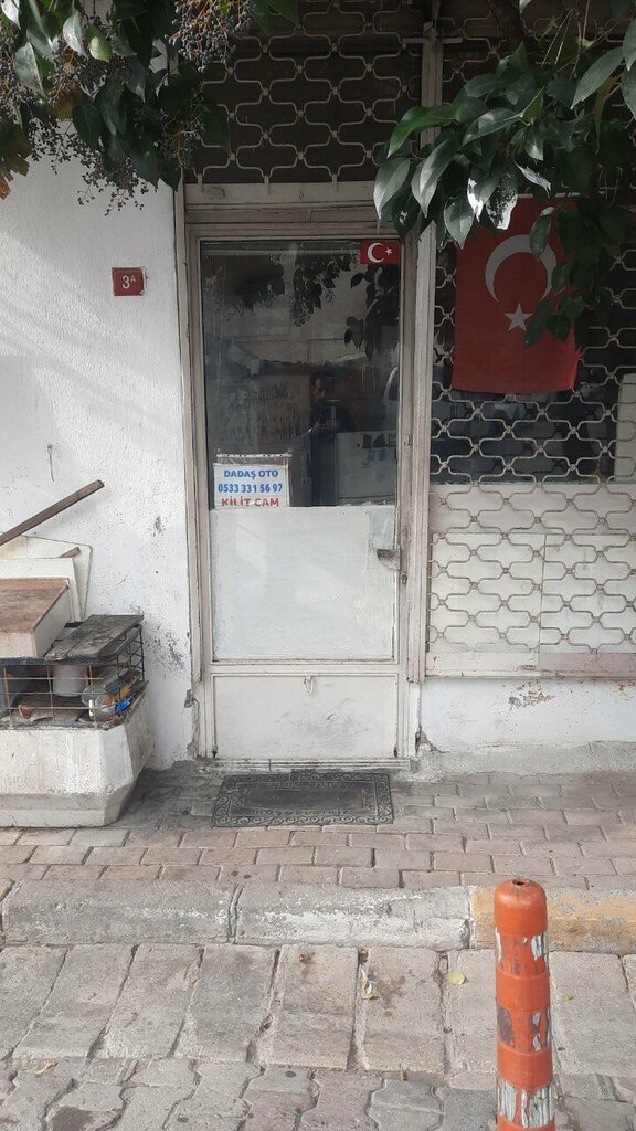 Otomobil camları Dadaş Oto, İstanbul, foto