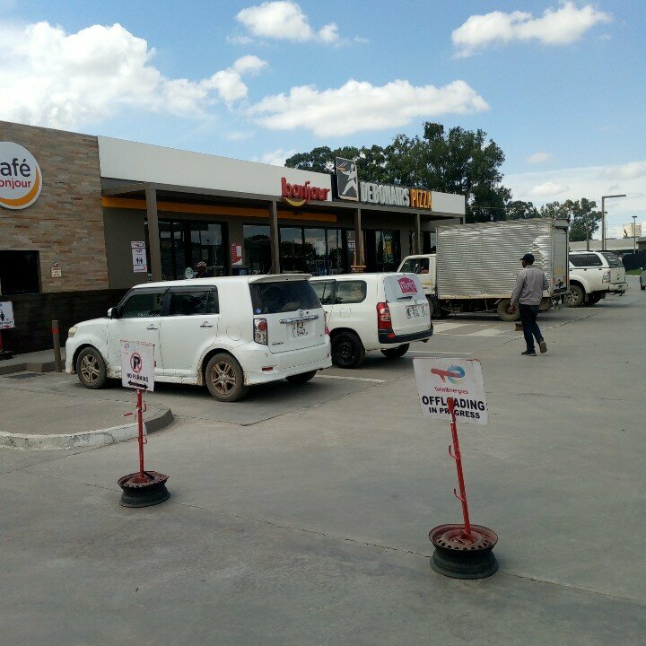 Pizzacılar Debonairs pizza, Lusaka, foto